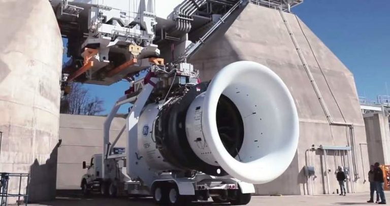 Top 15 things about World Largest Engine GE 9x for Boeing 777x