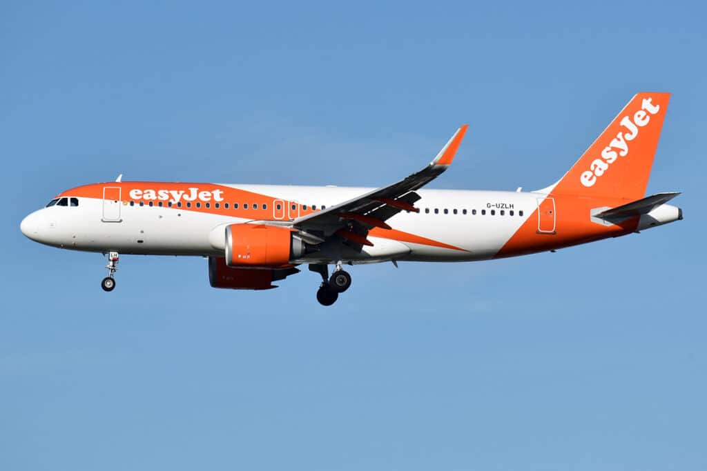 EasyJet to open new three-aircraft base at Birmingham airport - Jetline ...